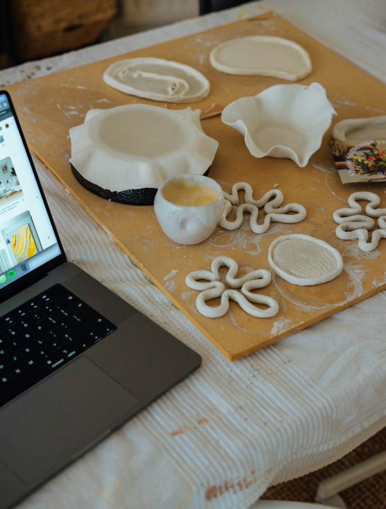 The Ultimate Guide: 25 Easy Home DIY Projects to Personalize Your Space ...