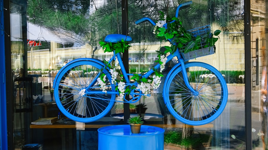 The Green Revolution's Ultimate Guide: 101 Upcycling Ideas to Transform ...